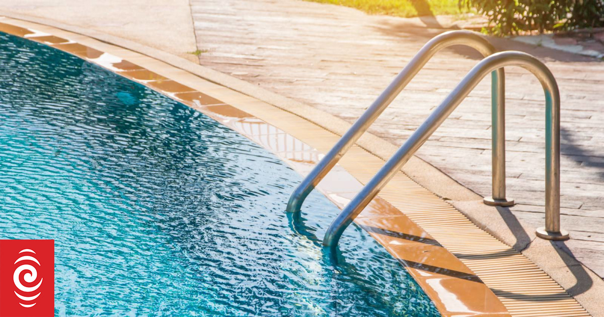 Fake holiday home listing remains online for weeks | RNZ News