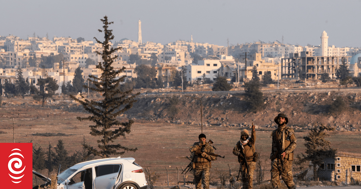 Iran, Hezbollah aim to bolster Assad as rebels bear down on Homs | RNZ News