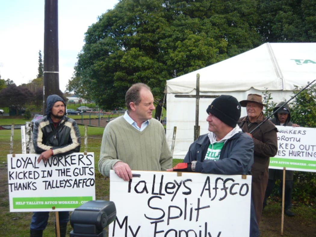 Union challenges legality of AFFCO lockout notices | RNZ News