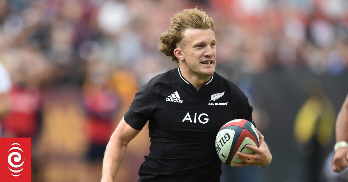 Experienced trio headline first ever All Blacks XV squad | RNZ News