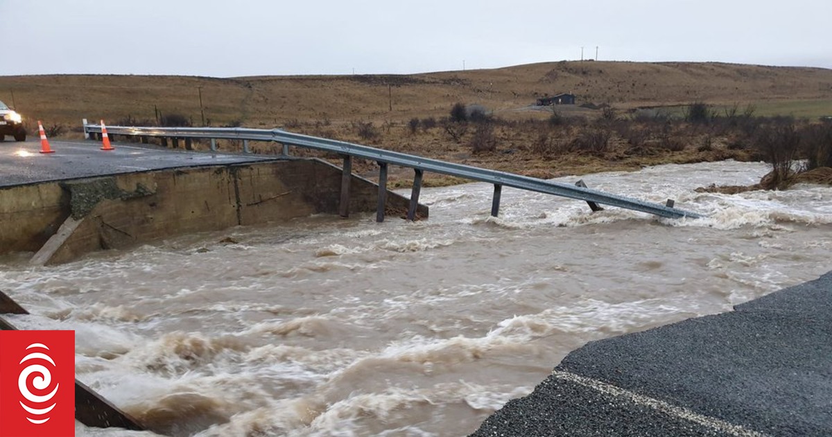 South Island floods: Clean-up ahead for parts of Otago, Canterbury ...
