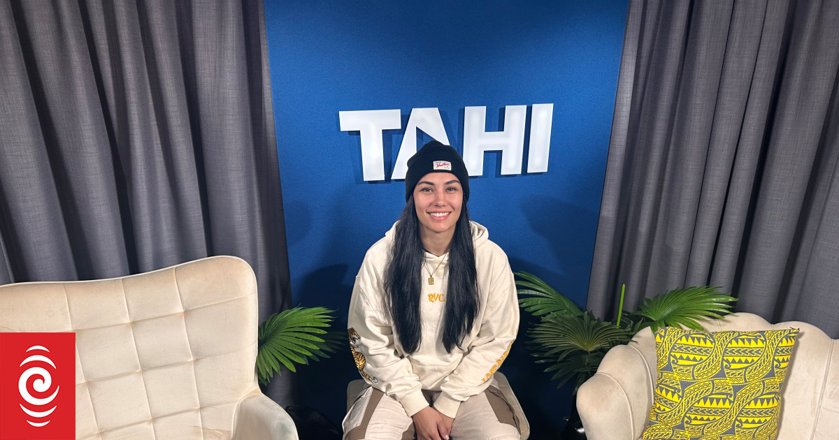 MMA fighter Janay Harding joins RNZ's TAHI podcast | RNZ News