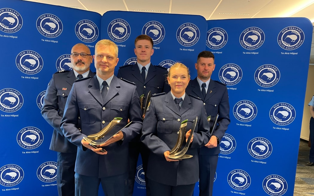 Police officers recognised for bravery during Cyclone Gabrielle | RNZ News