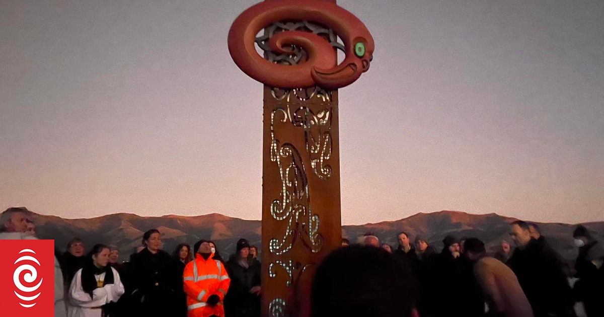 Pou unveiled to mark significance of Takapūneke near Akaroa | RNZ News