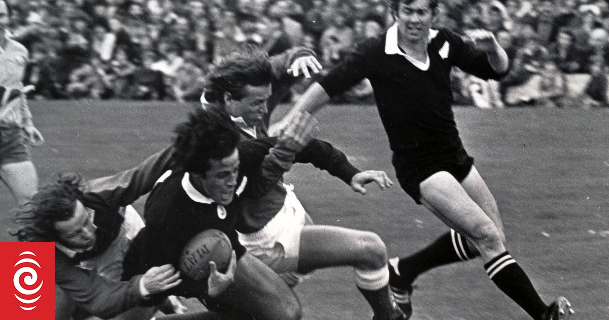 Sir Bryan Williams inducted into World Rugby Hall of Fame | RNZ