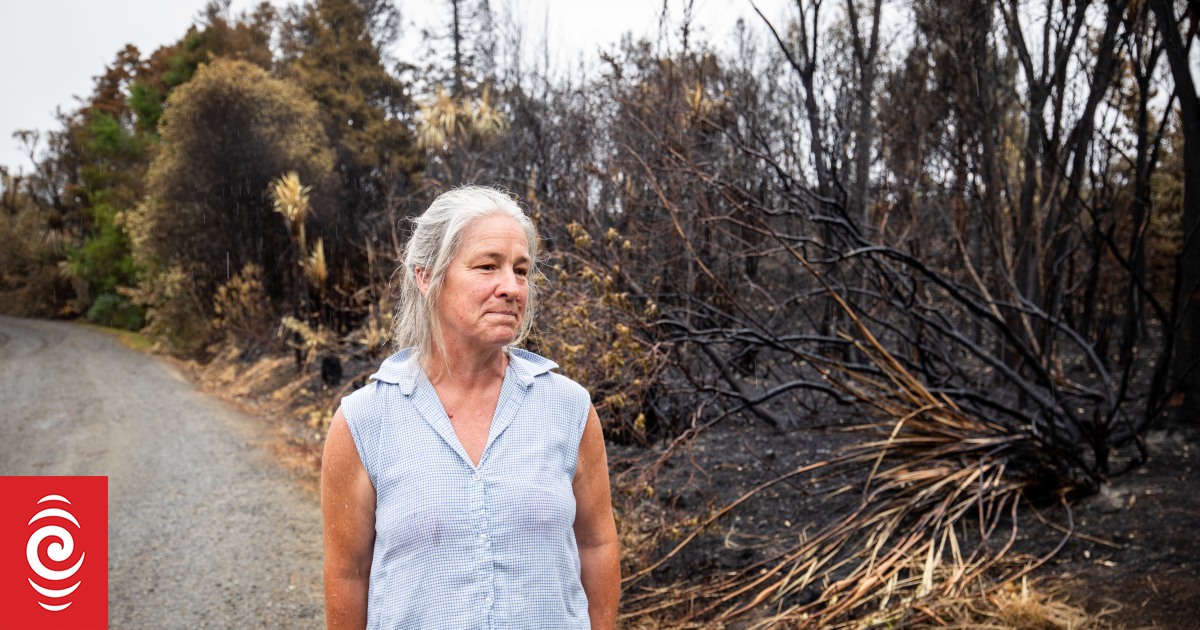 Watch: Loburn fire ravages homes, resident describes horror | RNZ News
