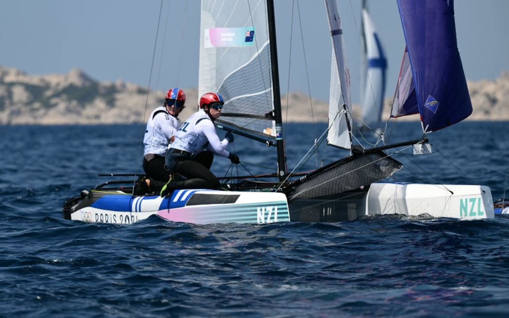 Olympics 2024: Sailors Erica Dawson and Micah Wilkinson claim bronze in ...