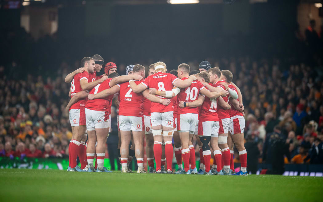 Warren Gatland mulls future with Wales after setting new losing record | RNZ News