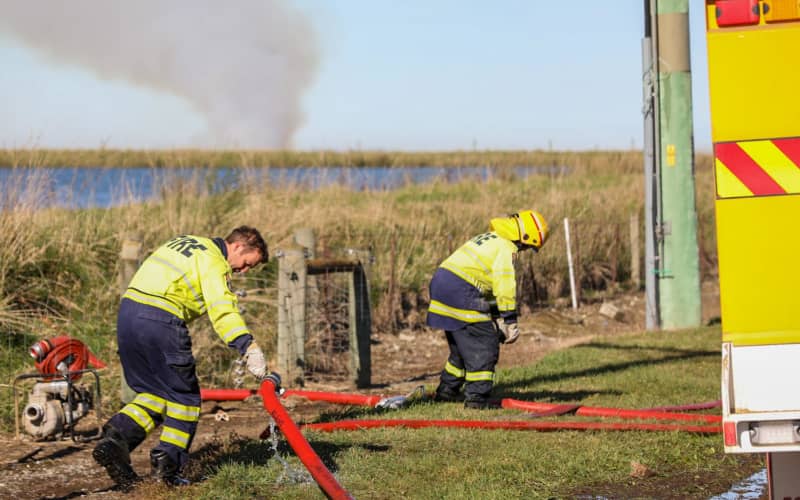 Thousands of hay bales go up in smoke in barn fire near Ashburton | RNZ