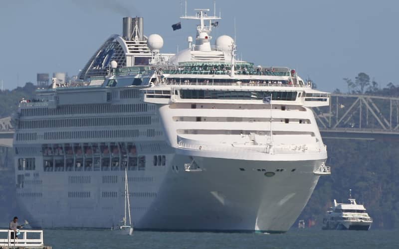 Cruise ship power plug could help keep port green | RNZ