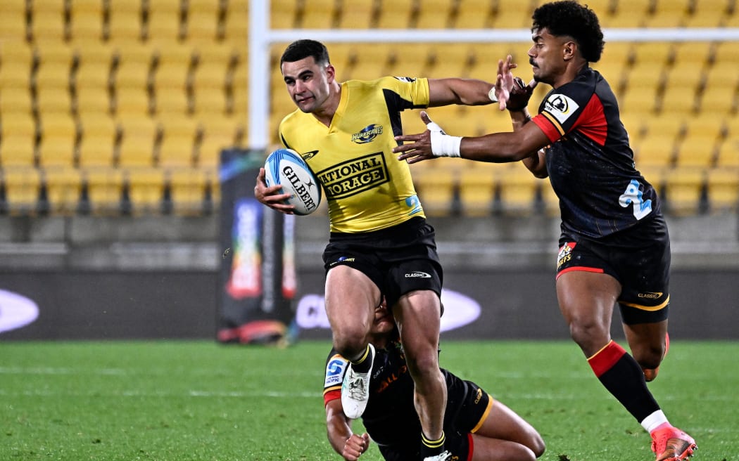 Recap: Hurricanes v Chiefs, Super Rugby Pacific round 8 | RNZ News