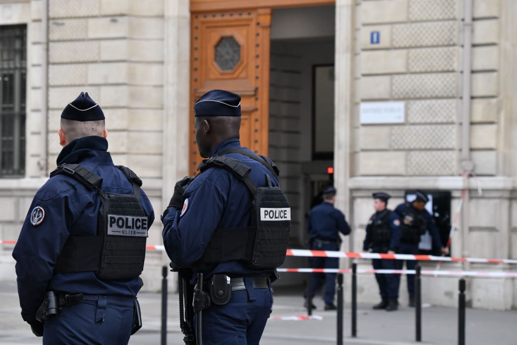 Paris police killings: Attacker showed signs of 'radicalisation' | RNZ News