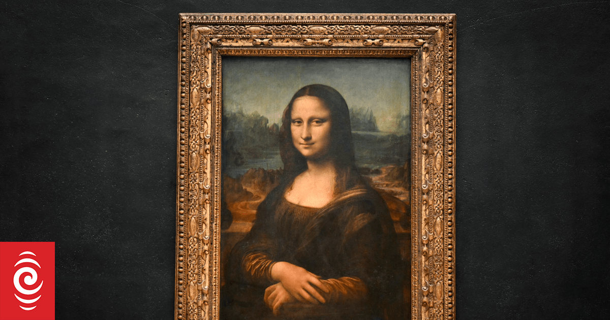 Mona Lisa moved as Macron announces Louvre museum renovation | RNZ News