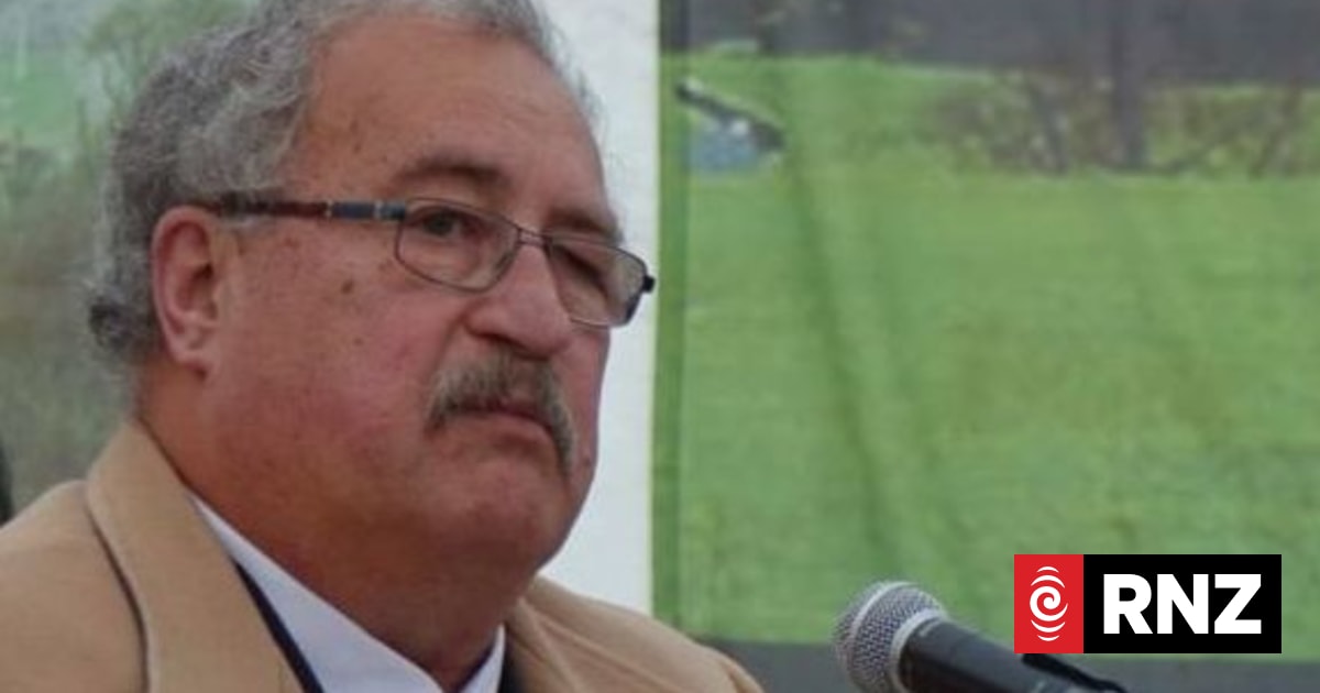 Henare's death 'end of era' | RNZ