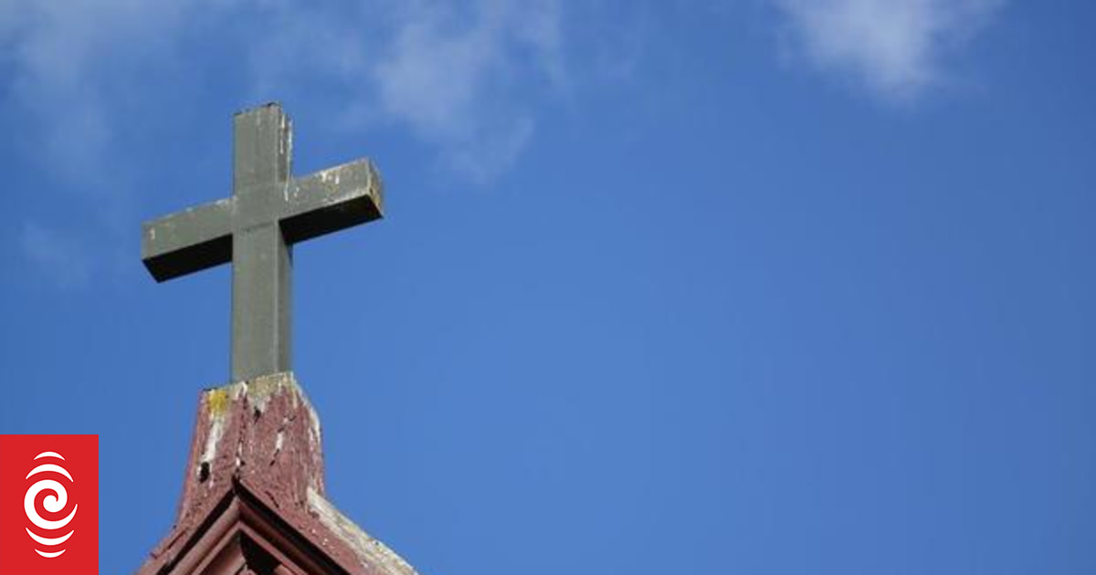 State abuse inquiry: Churches consider waiving confidentiality | RNZ