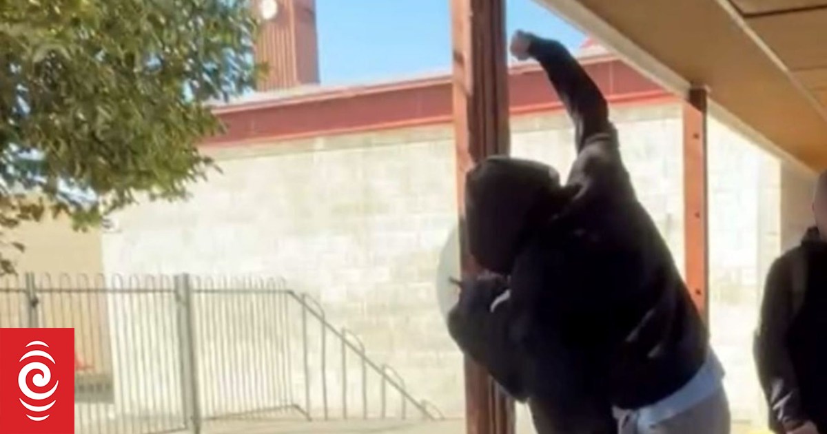 Two schoolyard fights caught on video at Ashburton College | RNZ News