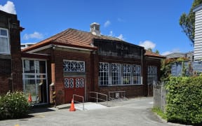 Te Huia on track to miss targets for passenger numbers | RNZ News
