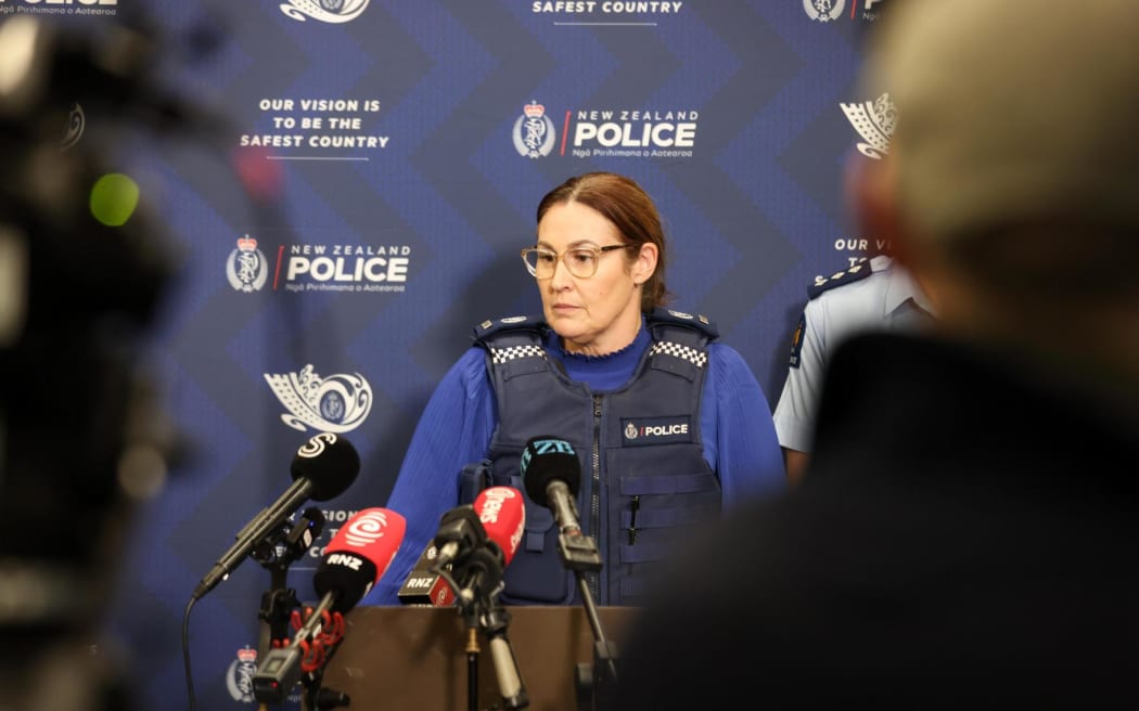 'Do the right thing': Police urge partner of missing Christchurch woman ...