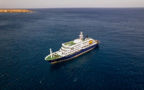 US, French nationals from hantavirus ship test positive | RNZ News