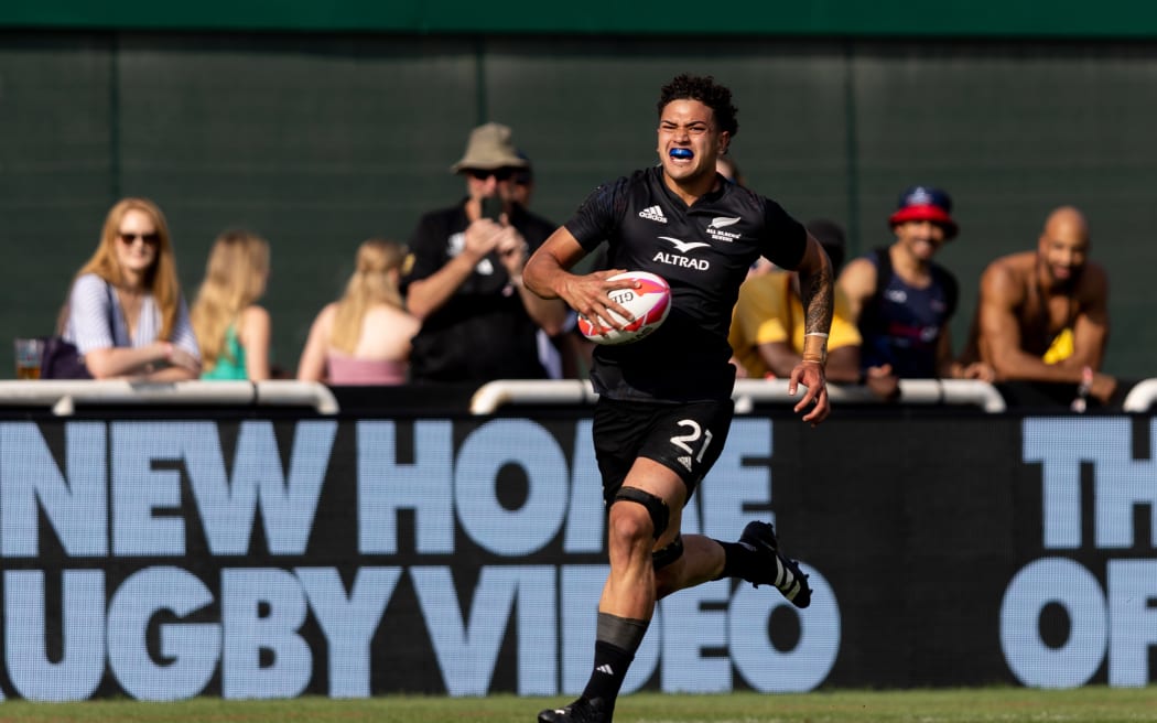 Che Clark finds new home in 15's | RNZ News