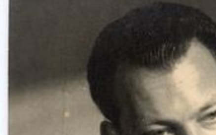 Damian Skinner - Profile of artist Theo Schoon | RNZ