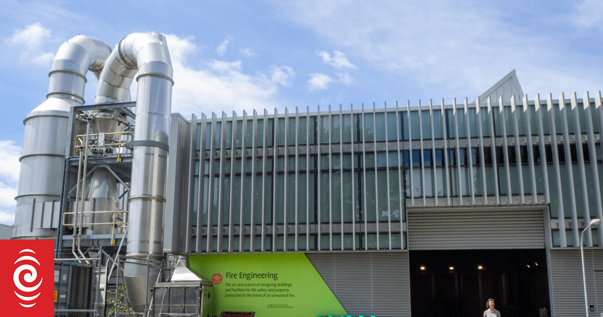 Our Changing World: Inside a fire lab | RNZ