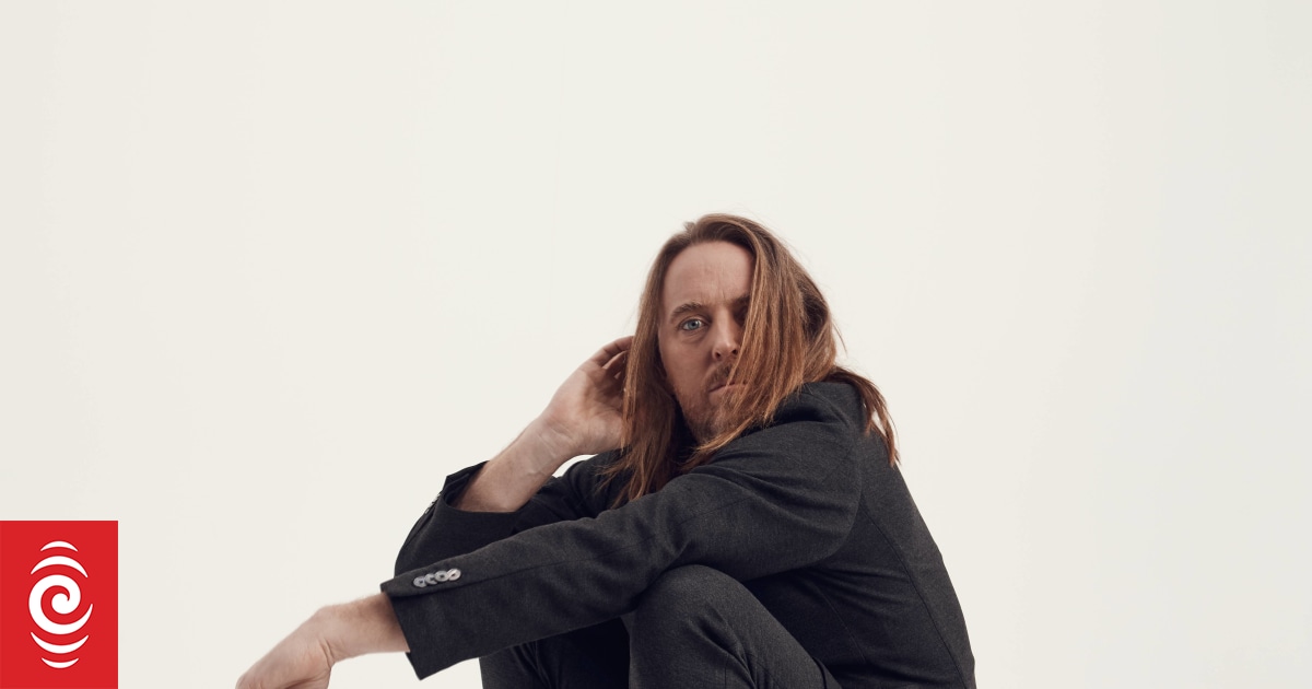 Australian musical comedian Tim Minchin announces Auckland show | RNZ News