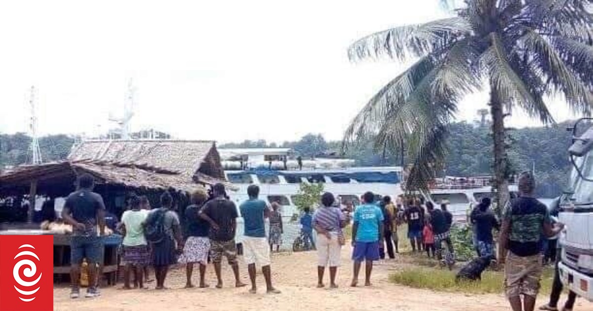 Solomons MP says poor maritime rescue coordination costing lives | RNZ News