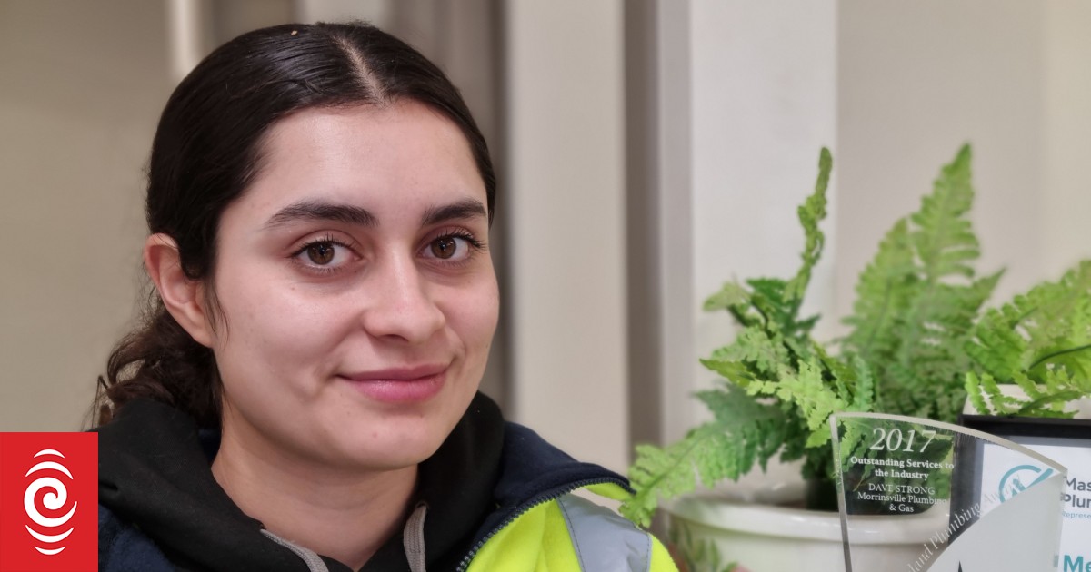 Top plumbing apprentice wants to see more women in the industry | RNZ News