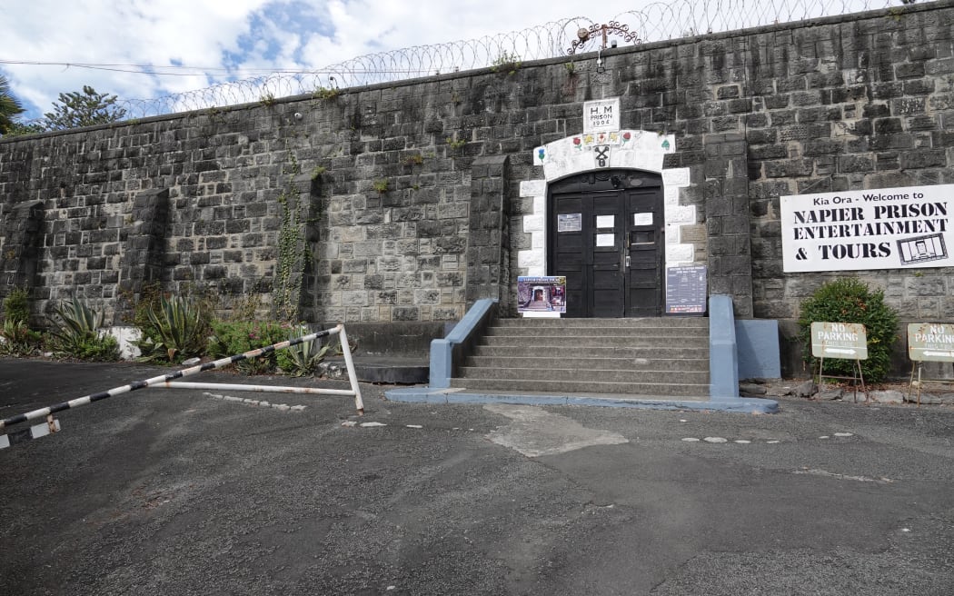 Napier's 162yo prison to close to tourists | RNZ News