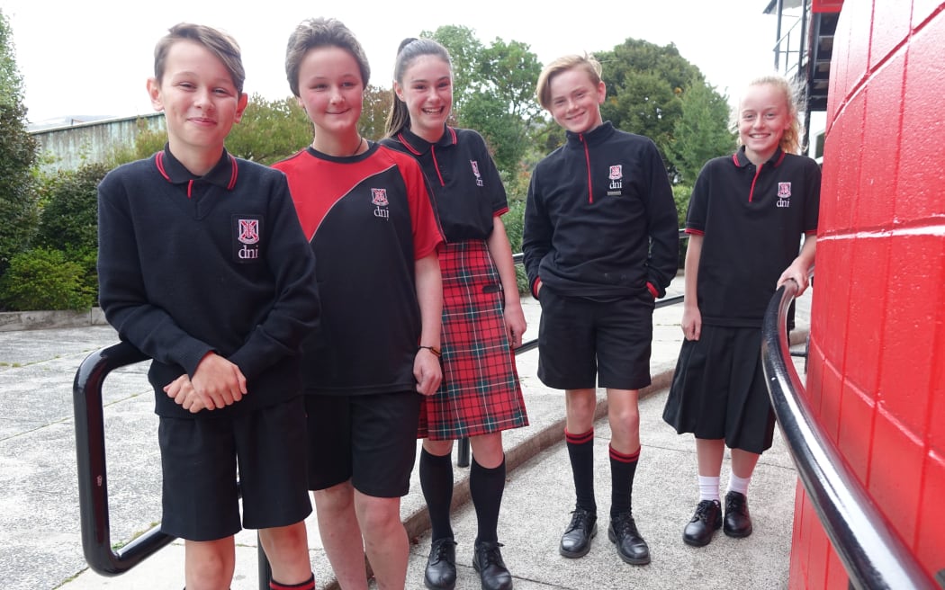 Dunedin school removes gendered uniform categories | RNZ