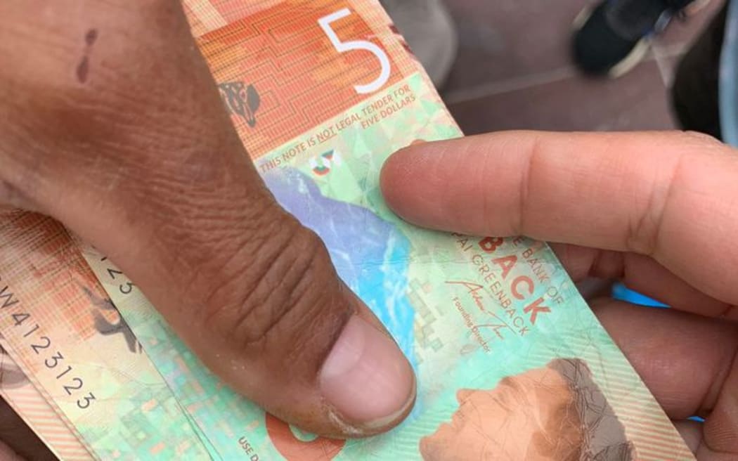 Anger after cash 'drop' turns out to be fake offer | RNZ News