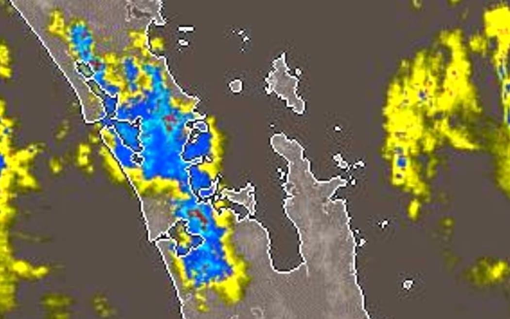 The show must go on: Aucklanders hit by heavy rain ahead of big ...