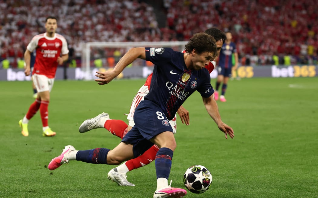 PSG beat Arsenal on penalties to retain Champions League title | RNZ News