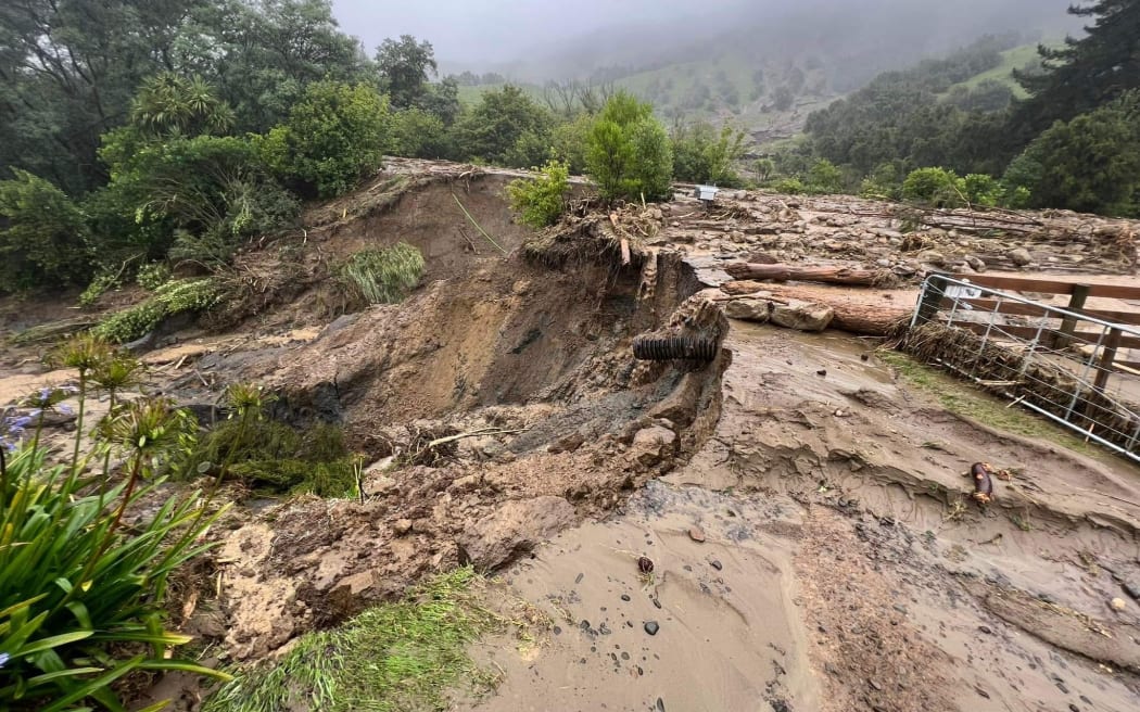 Widespread damage: Cyclone Gabrielle in pictures | RNZ News