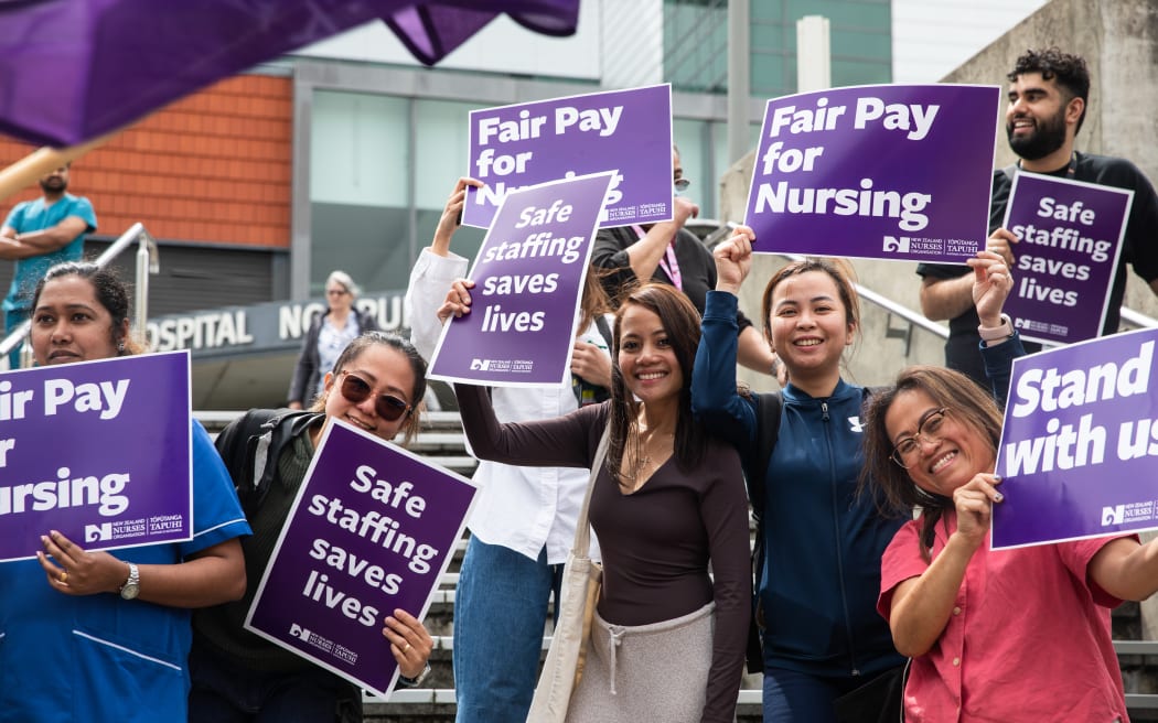 'Truly distressed with the offer': Nurses go on strike nationwide | RNZ ...