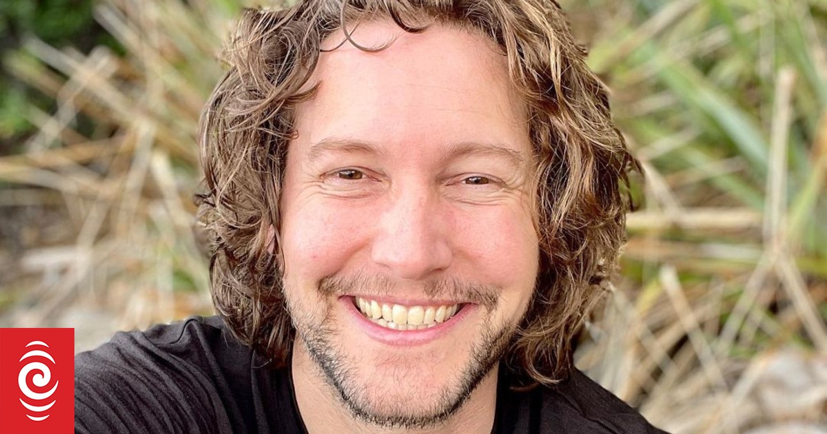 The Kiwi YouTuber with a huge enthusiasm for tiny houses | RNZ