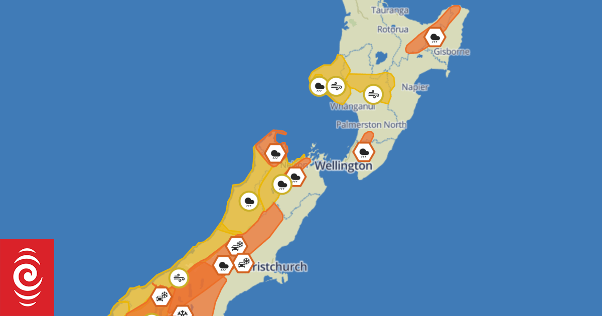 Long weekend weather: Slew of warnings as rain forecast | RNZ News