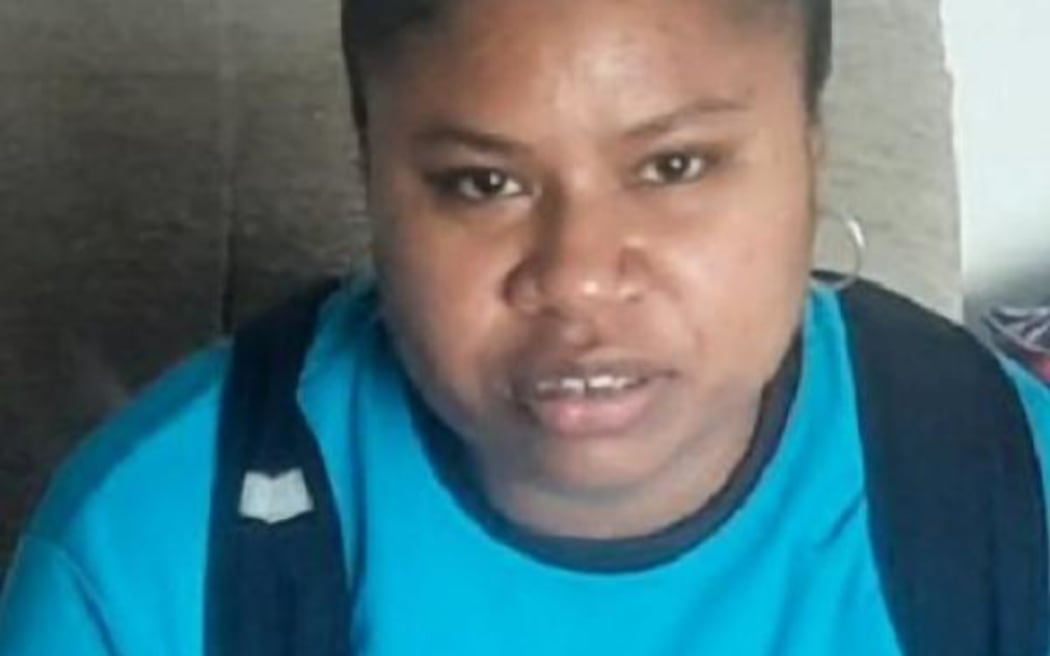 Police seek sightings of missing woman | RNZ News