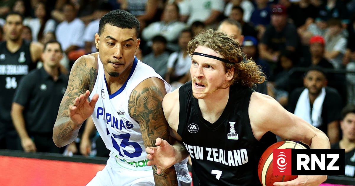 Basketball: Tall Blacks beat Philippines, earn better Asia Cup draw | RNZ