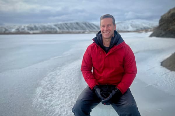 Screaming body, freezing temps - life lessons from a freediver | RNZ