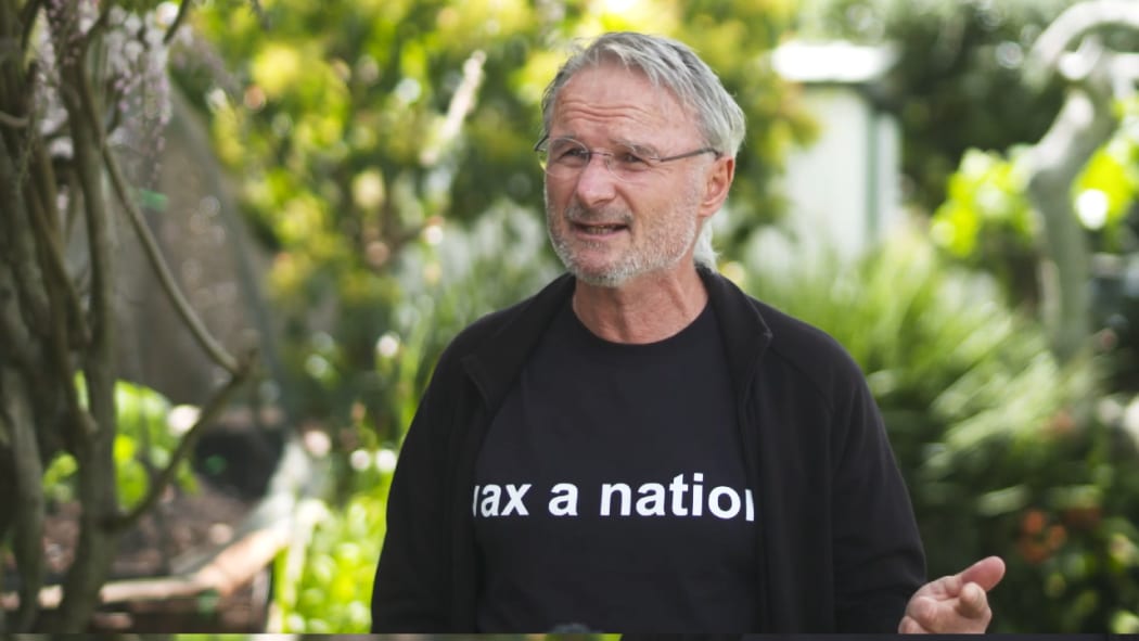 Professor Rod Jackson on rising covid cases | RNZ