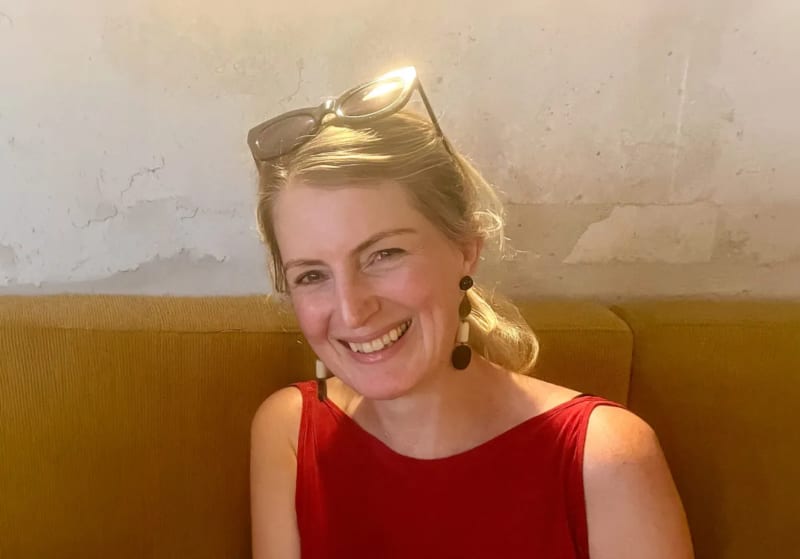 Five authors thank NZ’s most artistic book cover designer, Keely O ...