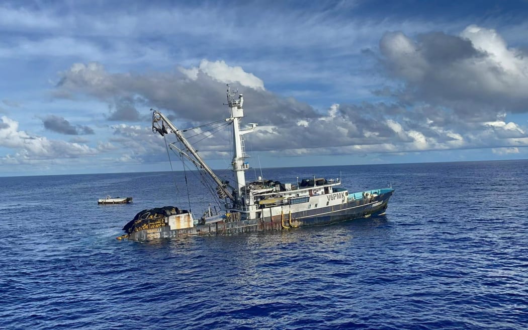 22 fishermen rescued as vessel sinks in Tuvalu waters | RNZ News