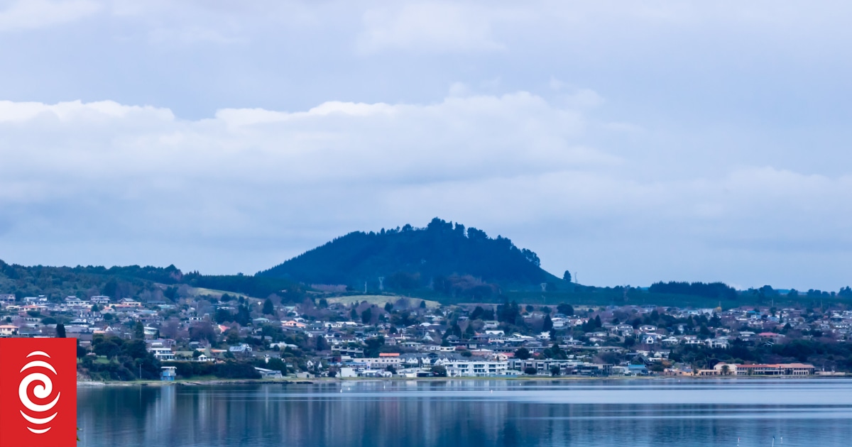 Taupō volcano alert level raised for first time after hundreds of small ...