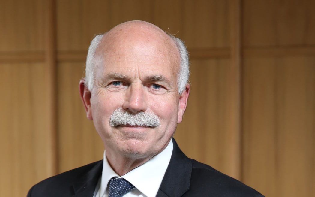 Lower South Island mayors stake jobs on three waters approach | RNZ News