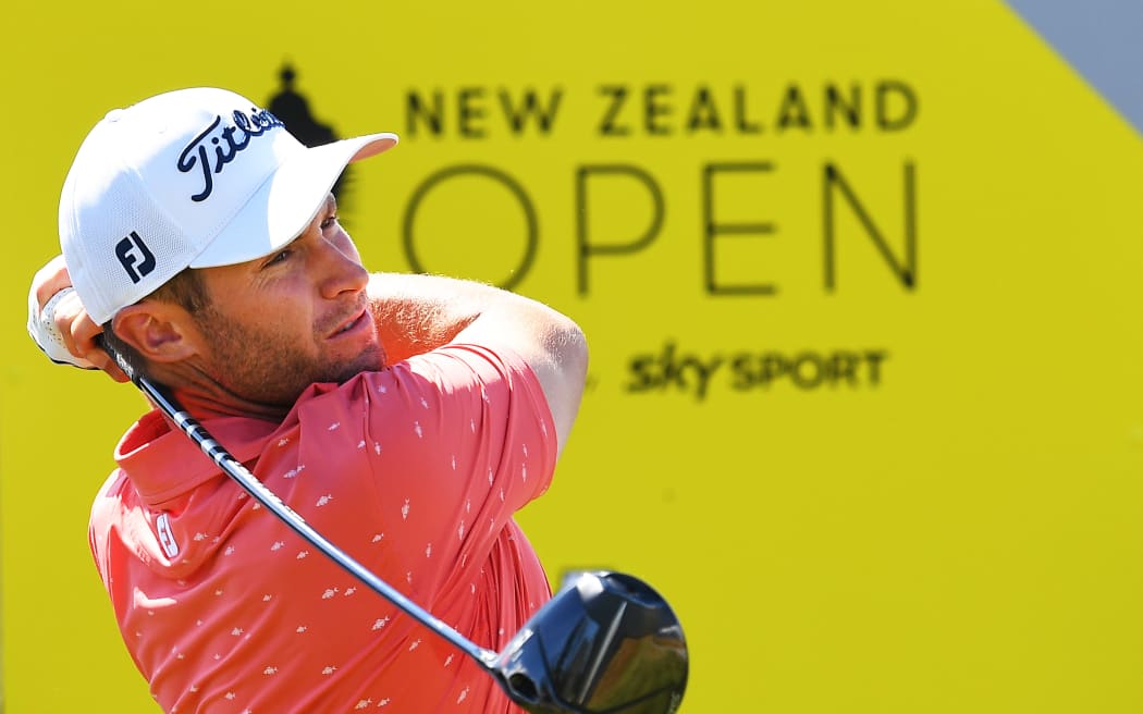 Australians take the lead at NZ Open | RNZ News
