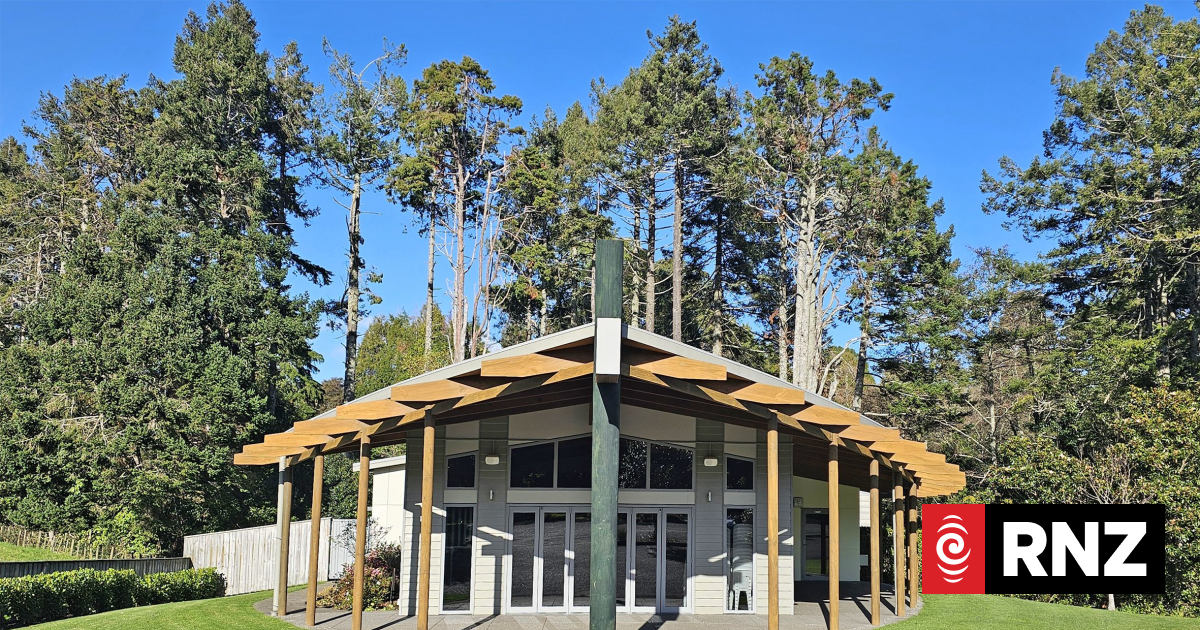 Five-week crematorium closure triggers temporary price hike | RNZ News
