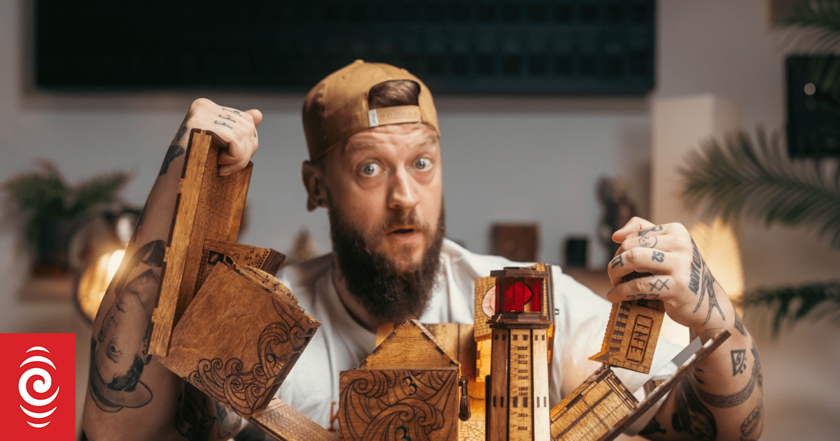 Chris Ramsay - professional puzzle solver and magic Olympian | RNZ