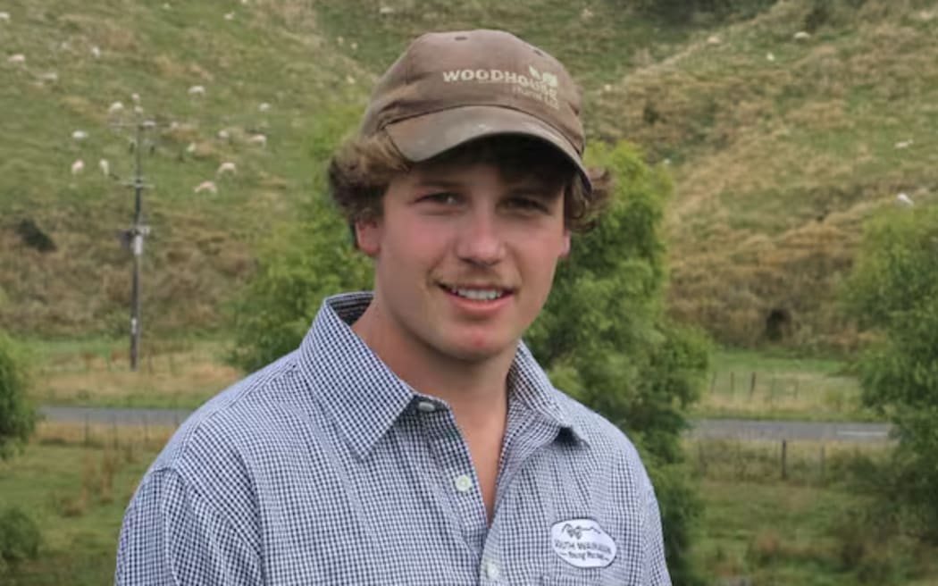 Brothers turn rivals as they compete for top farmer title | RNZ